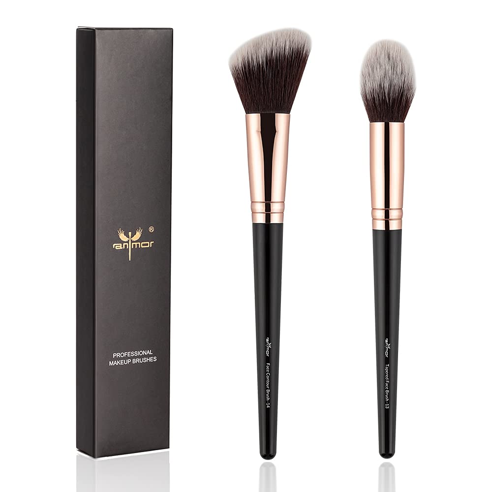 Top 7 Best Bronzer Brush Reviews & Comparison - Mackup